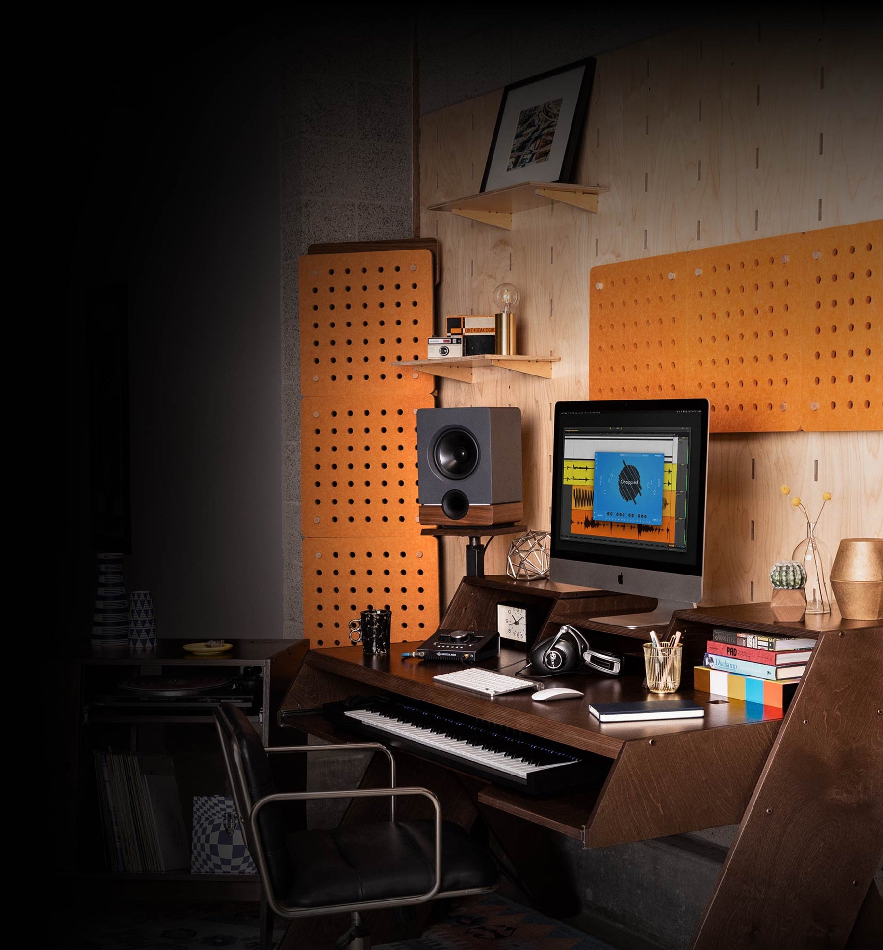 Platform Studio Desk